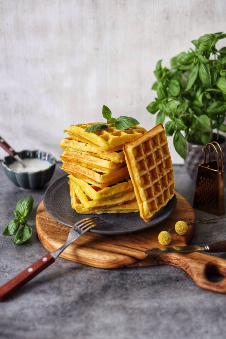 Vafe pufoase cu dovlecei - DeMancare