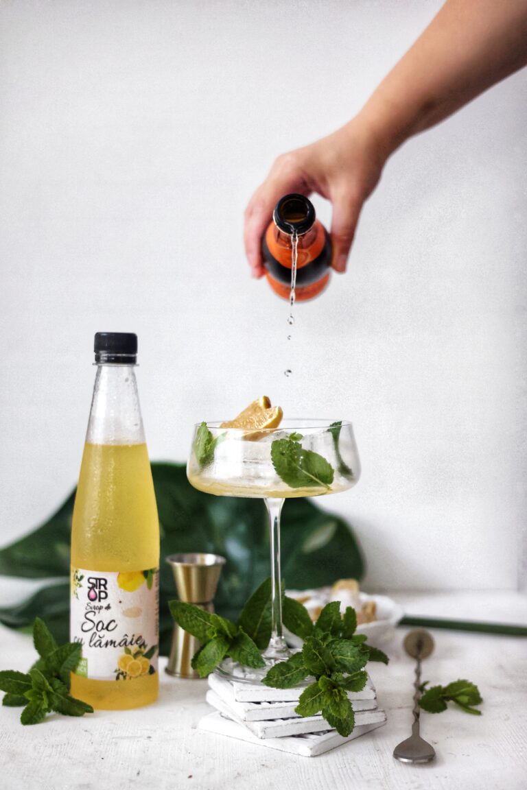 Hugo Cocktail Cu Prosecco si sirop de soc - DeMancare