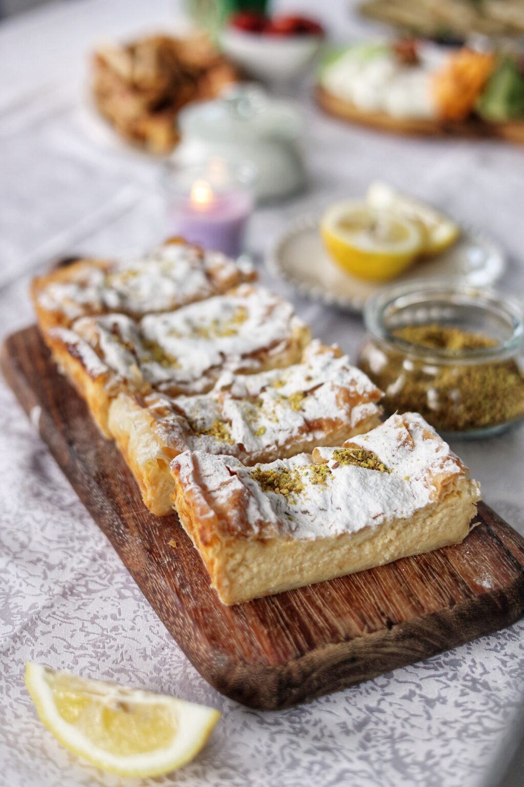 Bougatsa Placinta greceasca cu crema de gris cu lapte - DeMancare